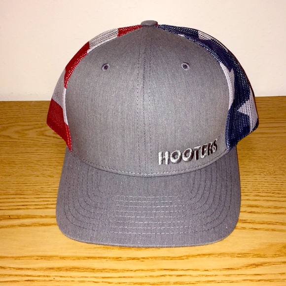 Hooters | Accessories | Hooters Patriotic American Flag Trucker Hat Nyc ...